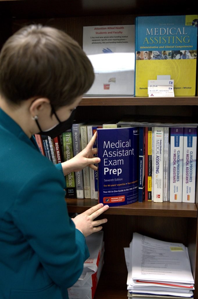 Medical Assistant Training – Welcome To E.D.P. School In Brooklyn, New York